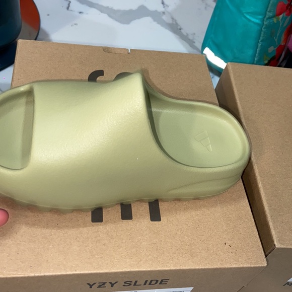 adidas Originals | Shoes | Authentic Kids Yeezy Slide Resin Size Boy Or ...